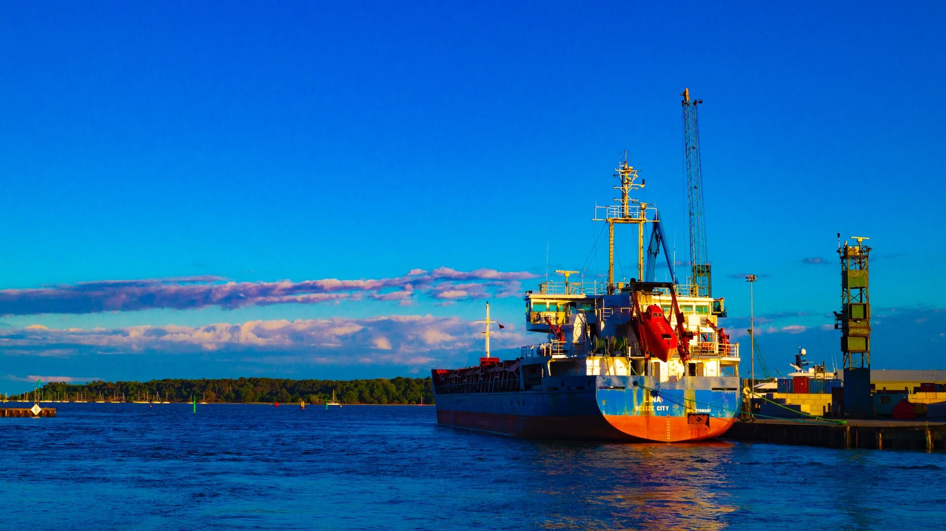 What Are The Largest Natural Harbours in The UK? | Messiah